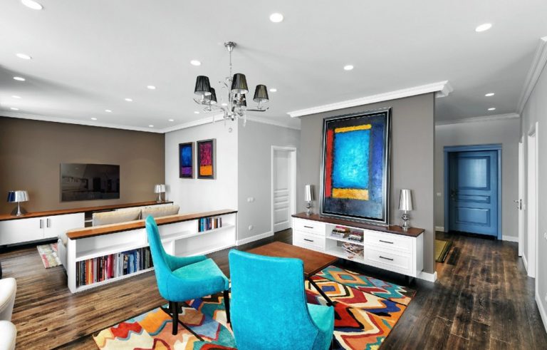 Kitsch Style In The Interior Of The Apartment - Think Different
