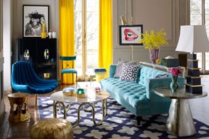 Kitsch Style In The Interior Of The Apartment - Think Different