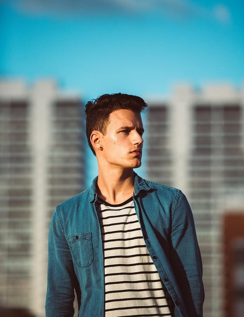 How to wear stripes - Think Different